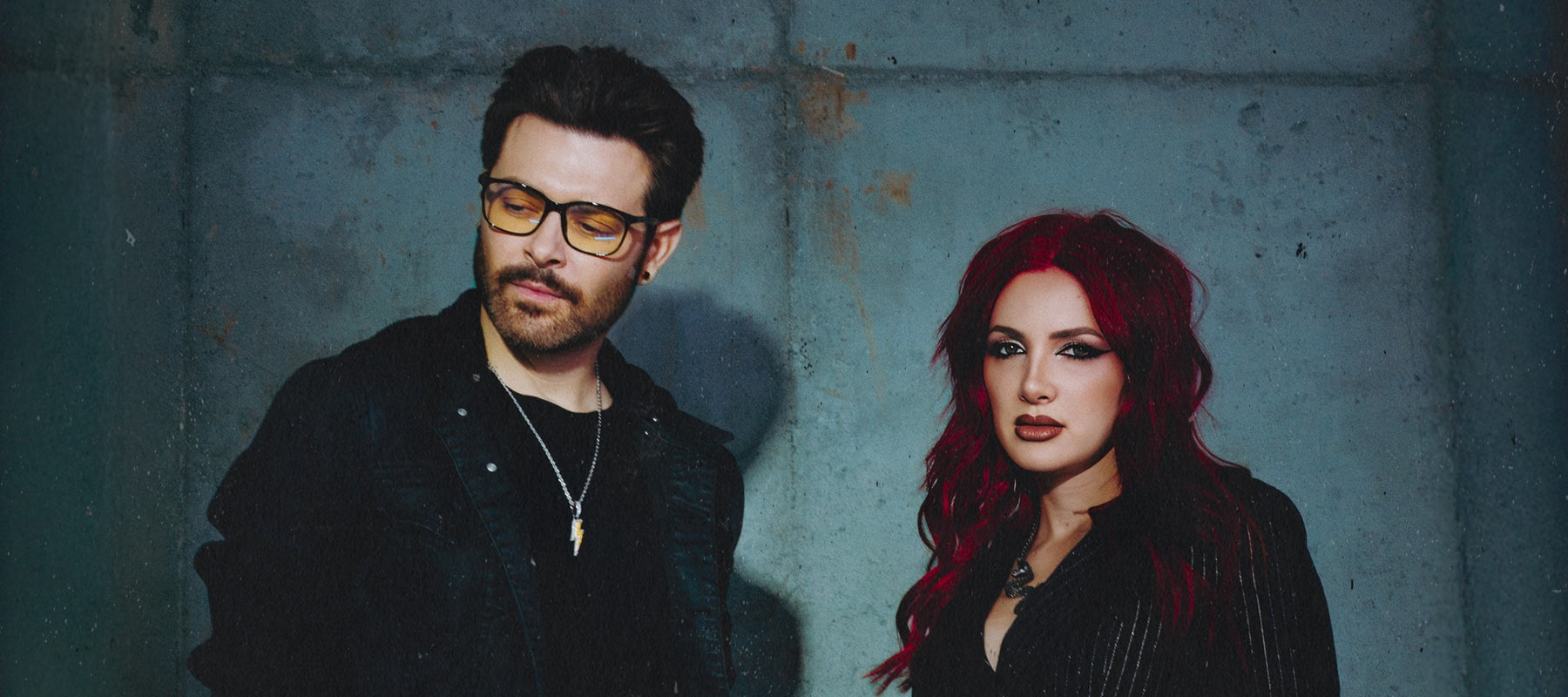 25% OFF CLASSIC MERCH